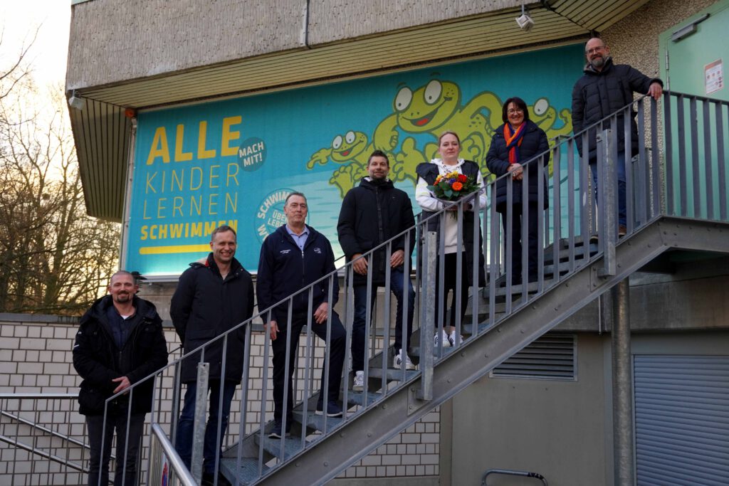 Wertvolle Unterstützung für den Schwimmunterricht - TV Lemgo